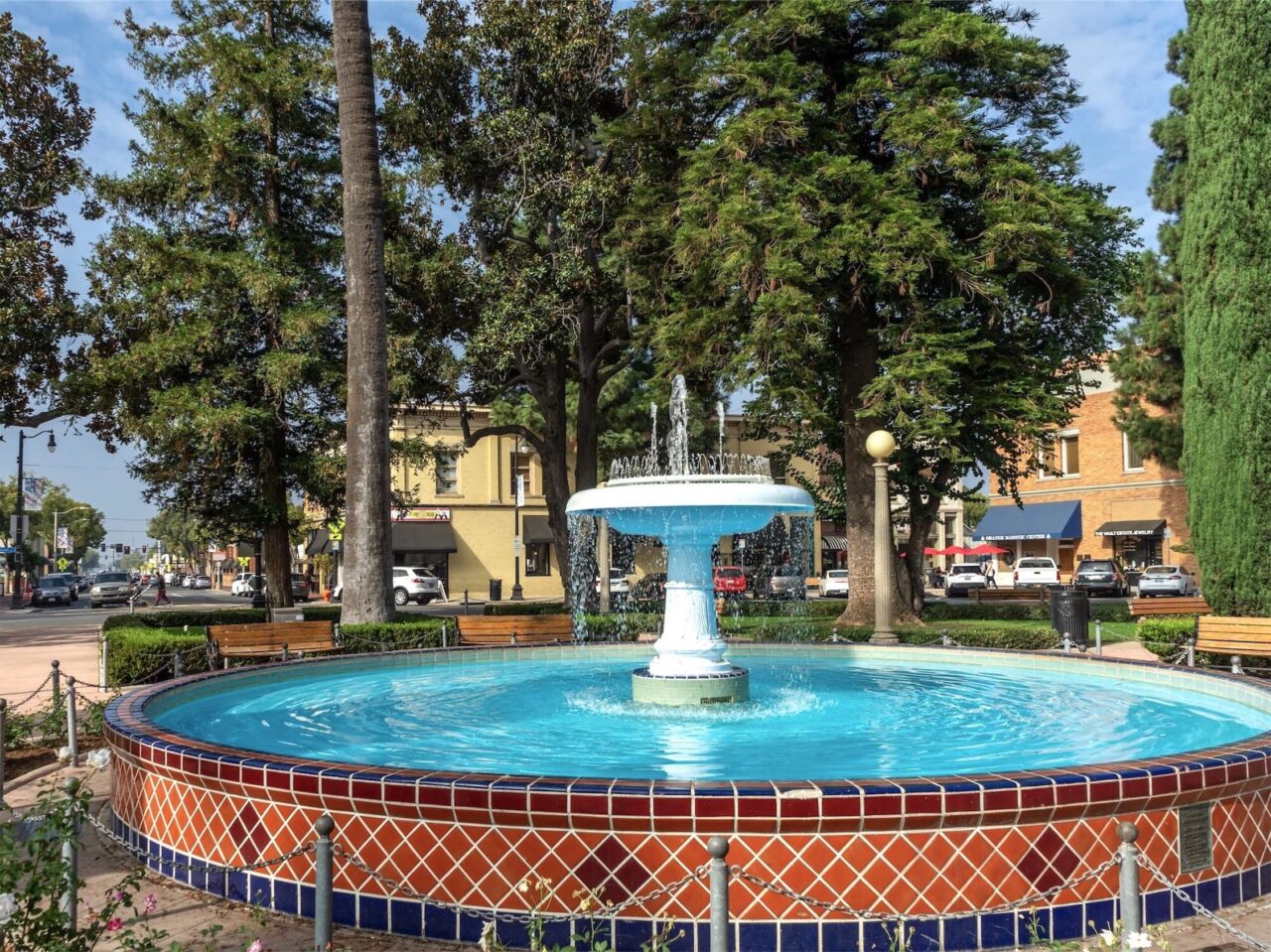 Orange Workspaces - Desk & Meeting Space Rentals